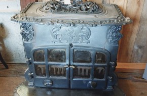 mooie oude kachels en kachel accessoires | Vieille France